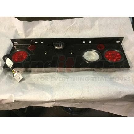 Navistar 3668234C91 - INTERNATIONAL LIGHT TAIL AND STOP SUPR 44 M ...
