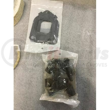 Navistar 2512878C91 - KIT, REAR EXHAUST MANIFOLD SEAL-THICKER FLANGE ...