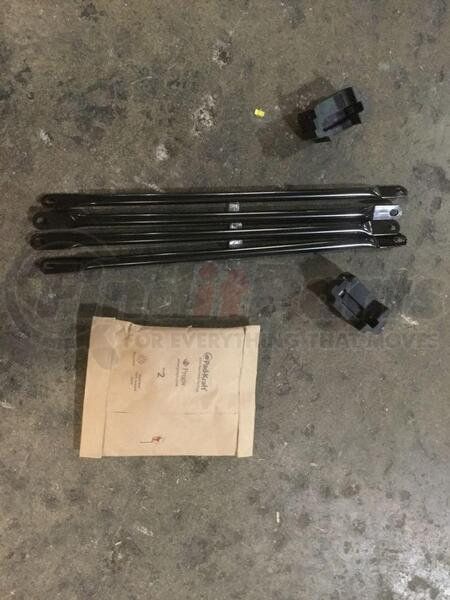 Navistar 2511729C2 - BRACKET,HARDWARE | FinditParts