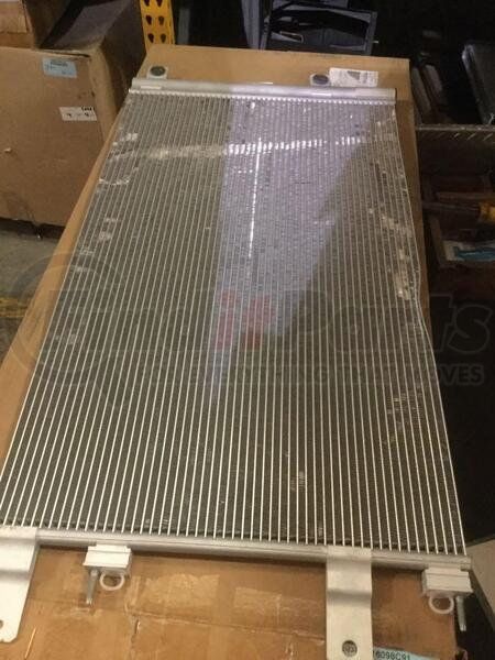 Navistar 2516098C91-B - CONDENSER (New Blemished) | FinditParts