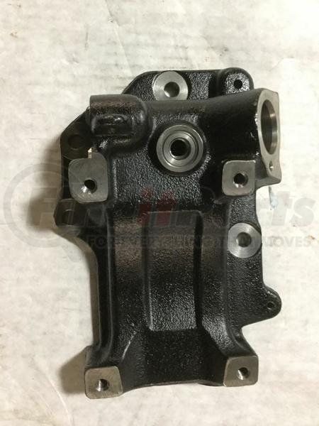 Navistar 1855722C1 - INTERNATIONAL HOUSING WATER SUPPLY + Cross ...