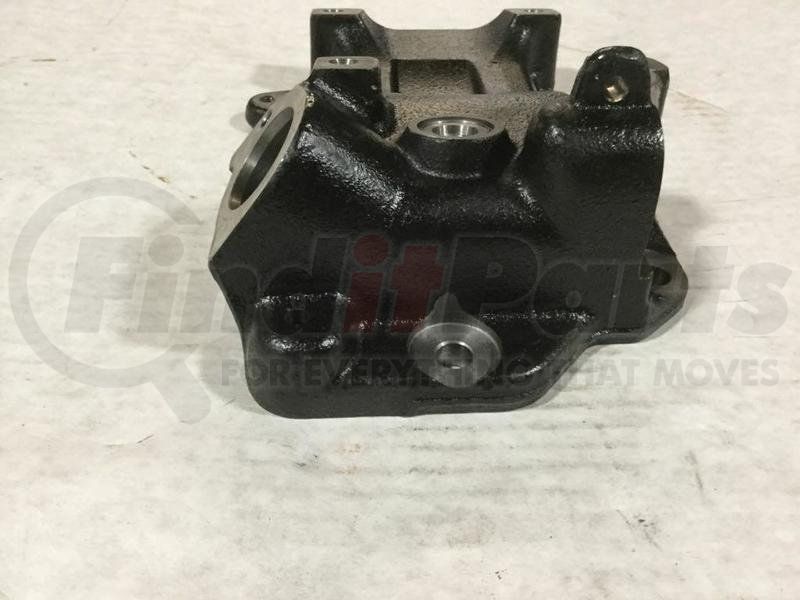 Navistar 1855722C1 - INTERNATIONAL HOUSING WATER SUPPLY + Cross ...