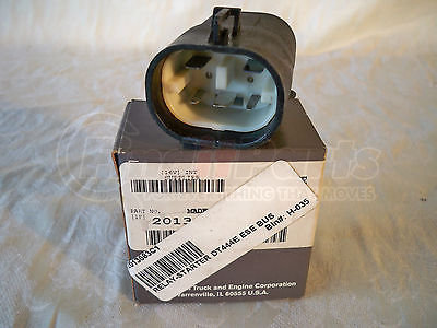2013683C1 by NAVISTAR - RELAY